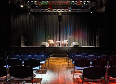 Gloucester Guildhall - Event Venue in Gloucester, Gloucester - Visit ...